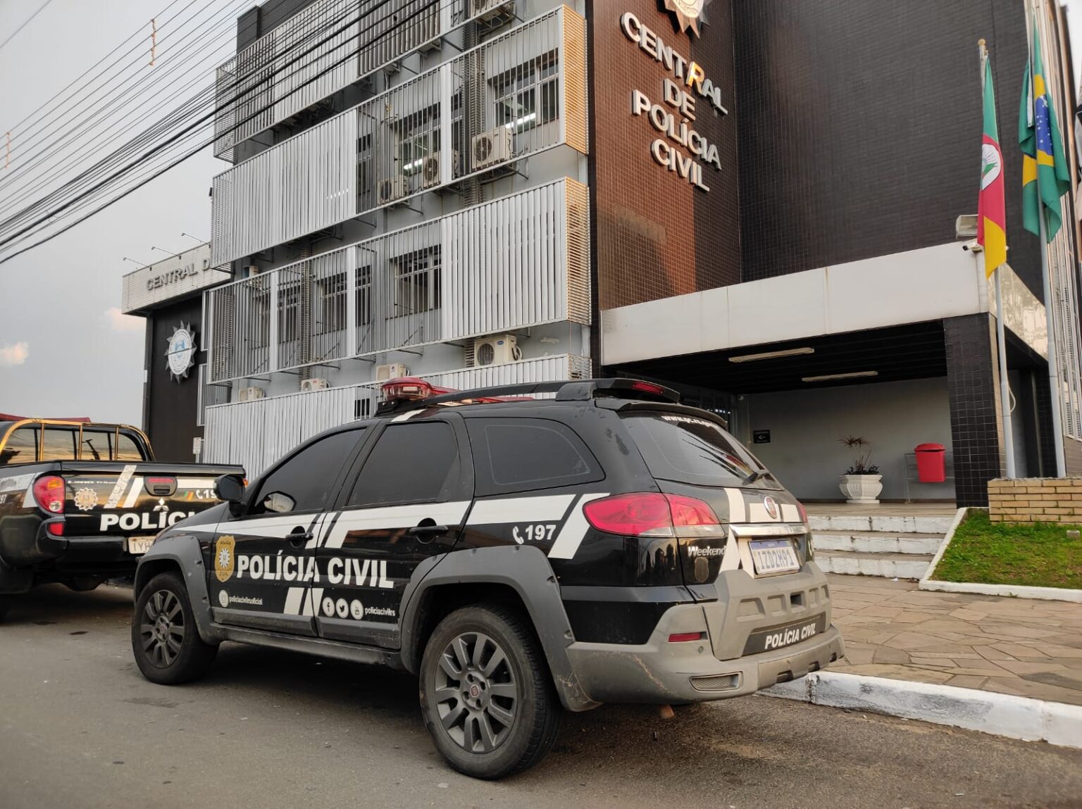 Pai é Preso Por Suspeita De Abusar Sexualmente Da Filha De 12 Anos Em