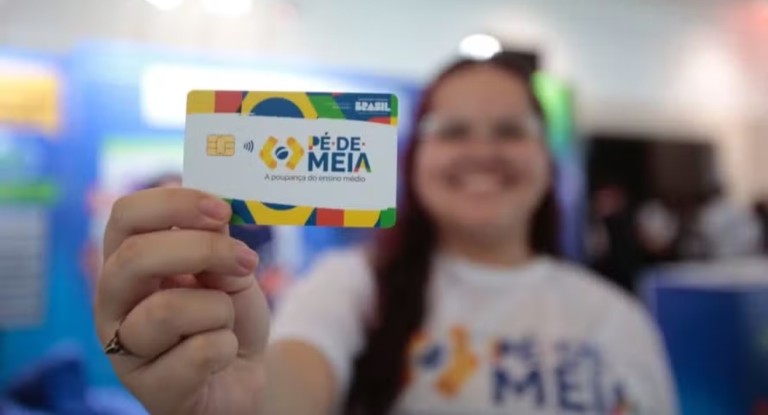 Governo Federal divulga novas regras do Pé-de-Meia 2026