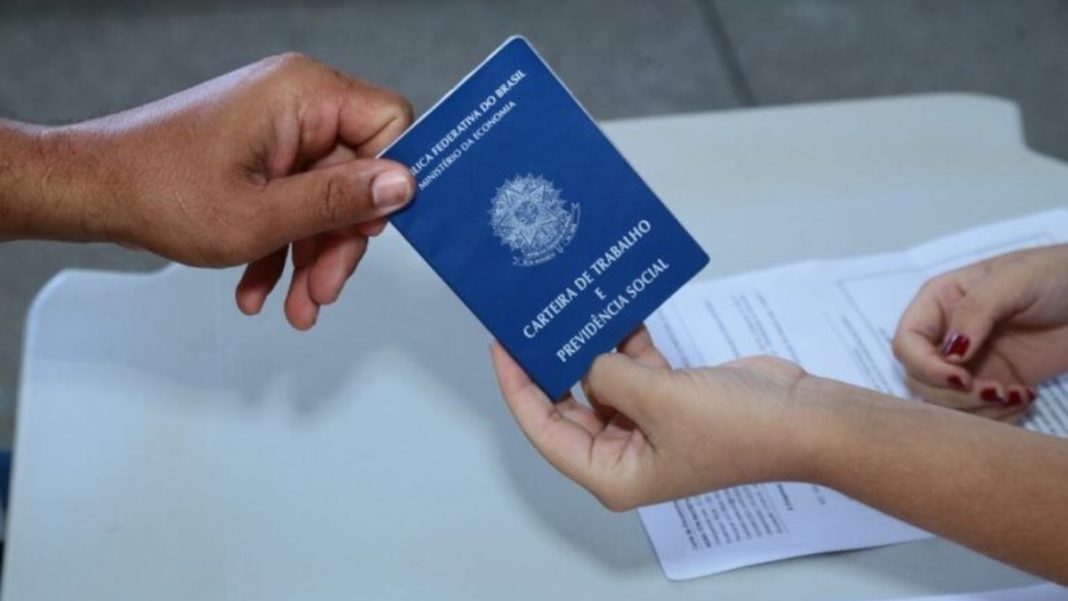 Quando começa a valer a escala 5x2? Câmara aprova fim da escala 6x1
